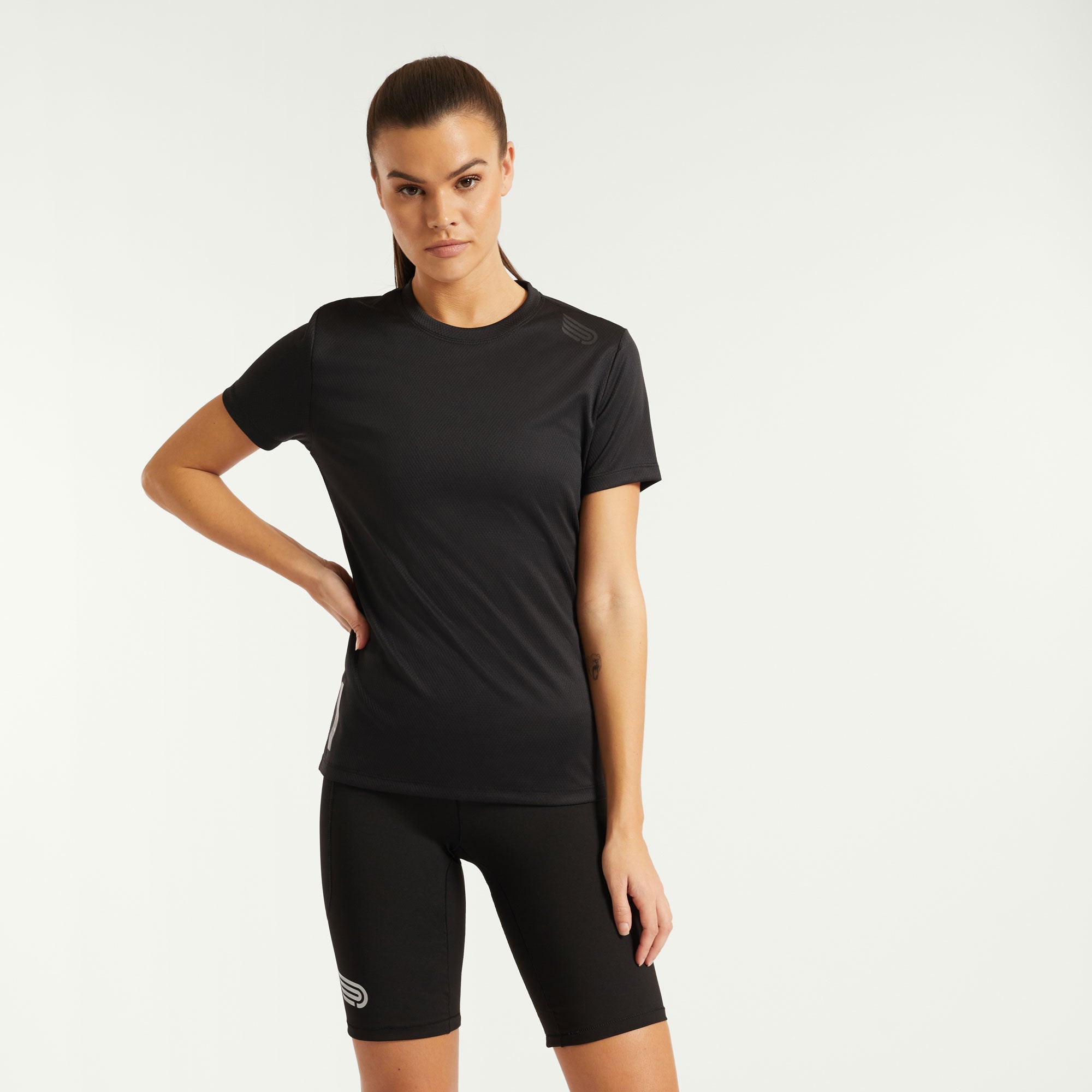 Pressio Perform S/S Top – Pressio Asia